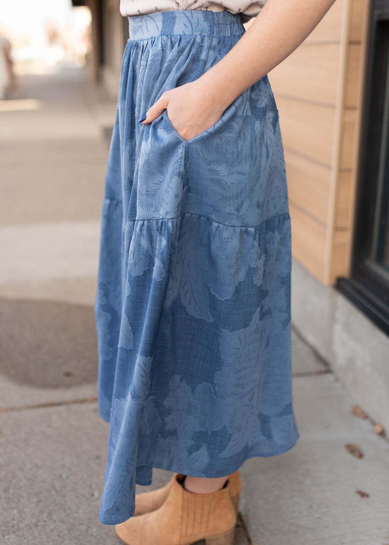 Alex Chambray Tiered Midi Skirt Polagram – Lena Layne