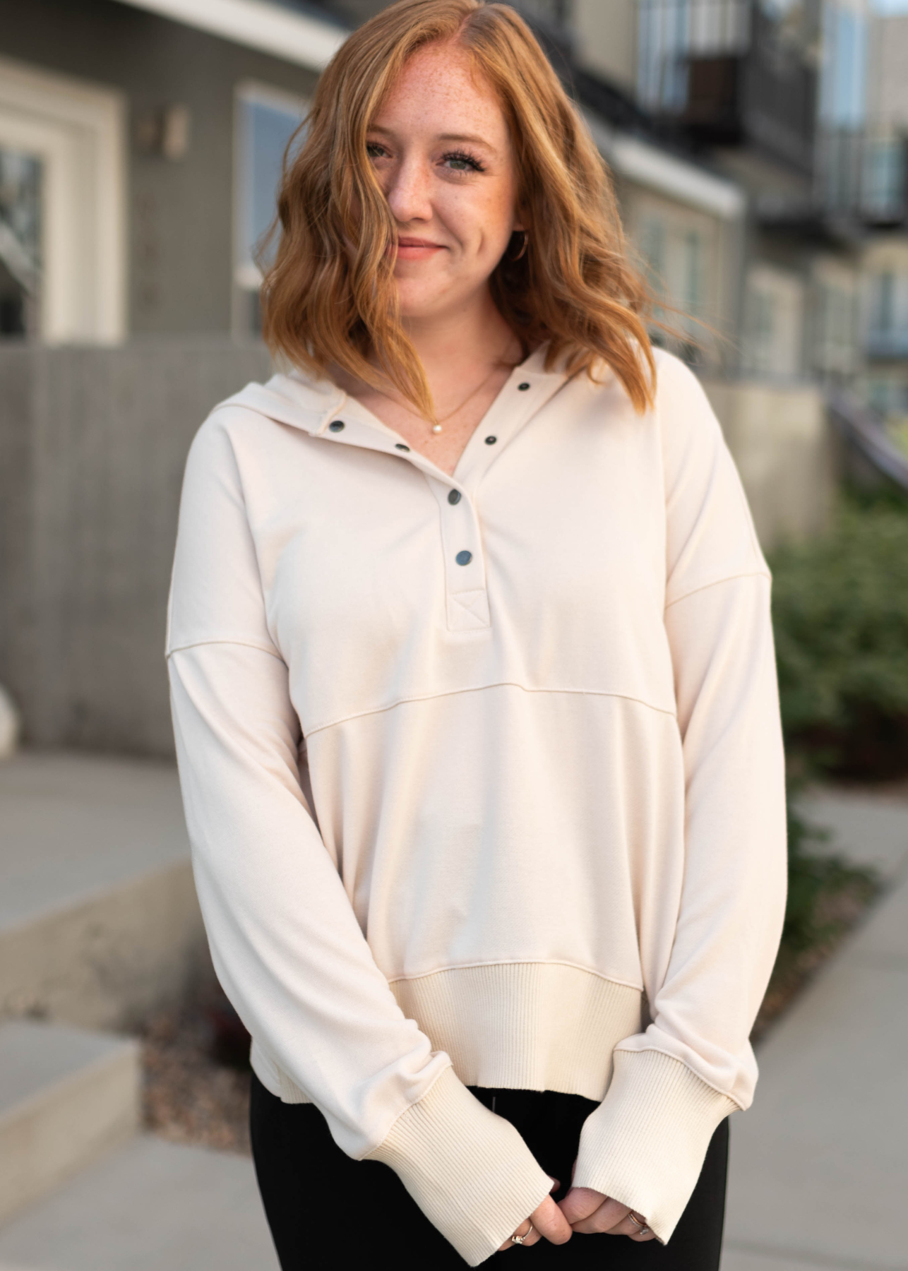 Sheena Oatmeal Hoodie Bibi – My Sister's Closet