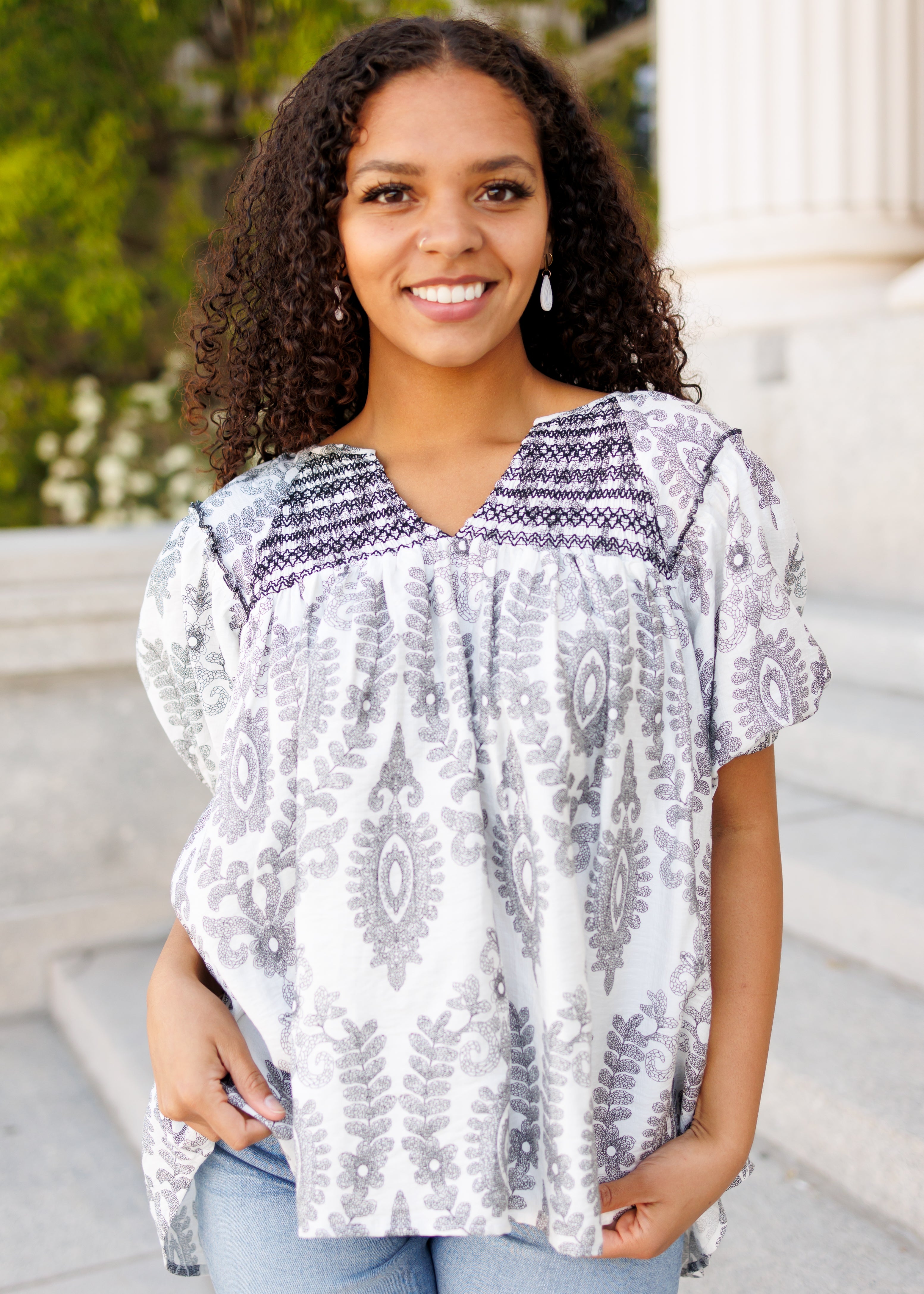 Vivianne Black Pattern Top GiGio – My Sister's Closet